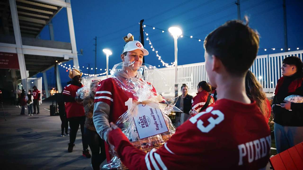 49ers Welcome Local Families to Levi's® Stadium to 'Feast with the Niners'