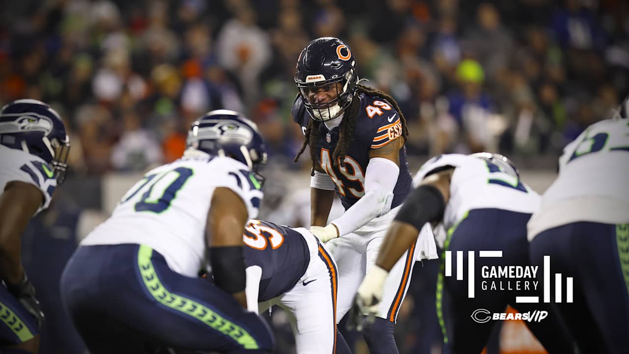 Gameday Gallery: Seahawks vs. Bears | 2024 Week 17