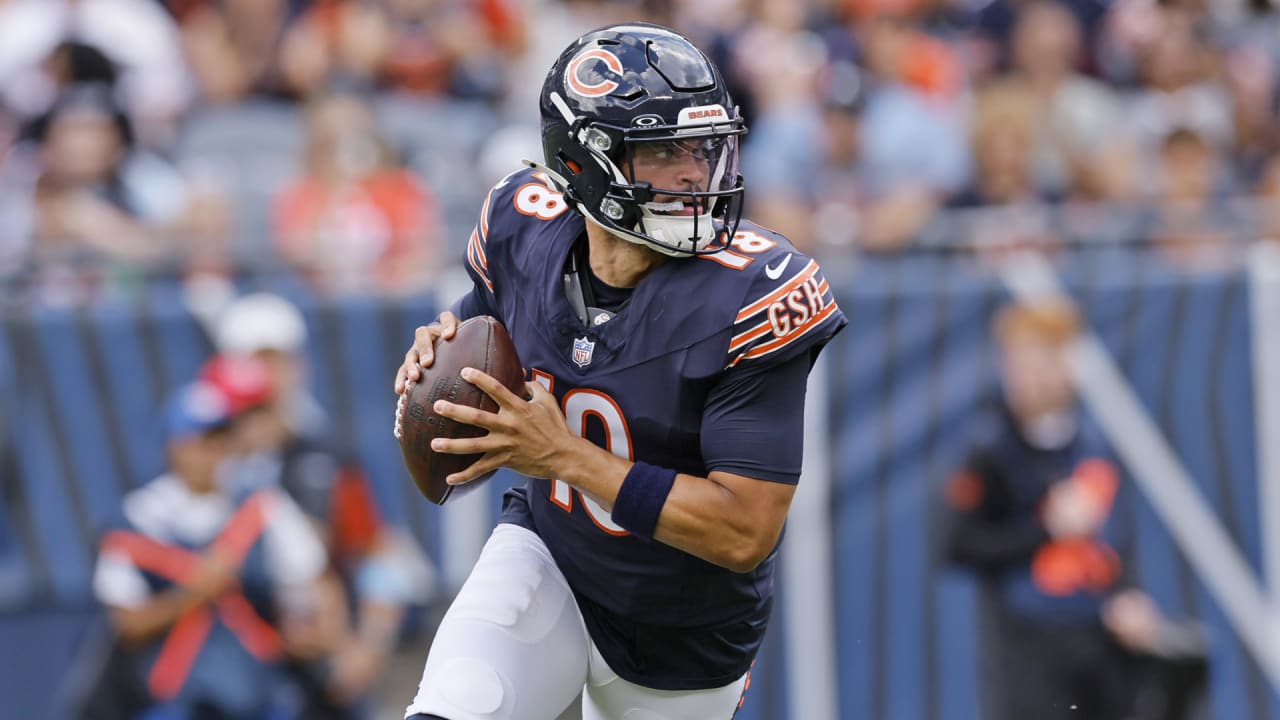 HIGHLIGHT: Caleb Williams' 11-yard strike to Nsimba Webster moves chains