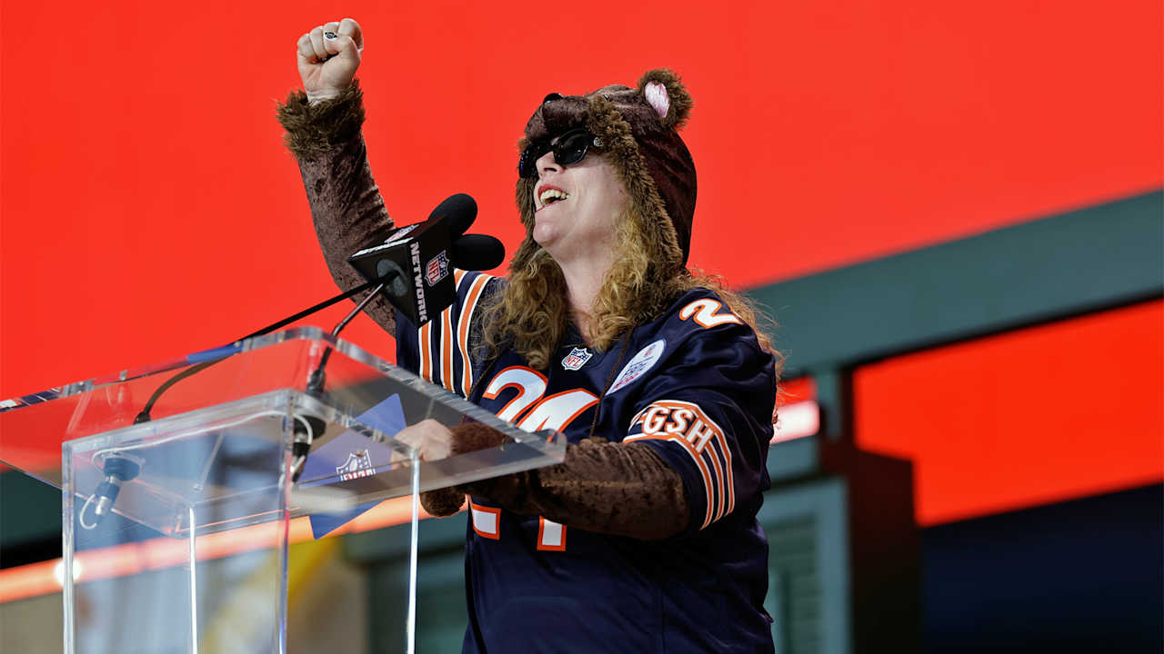 2025 Draft Diaries | Kymie Walker: Bears International Fan of the Year