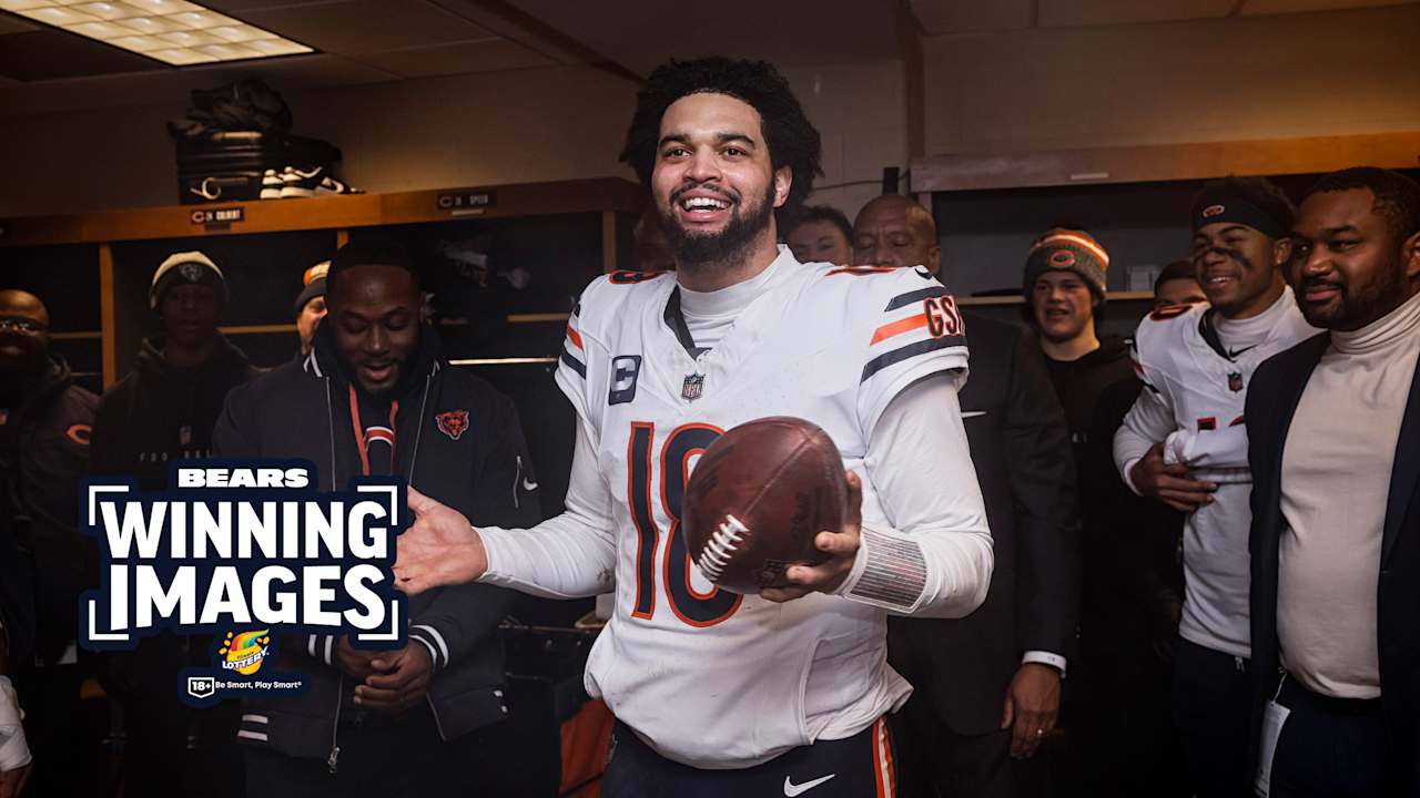 Postgame celebration photos from Bears' Week 18 victory over Packers ...