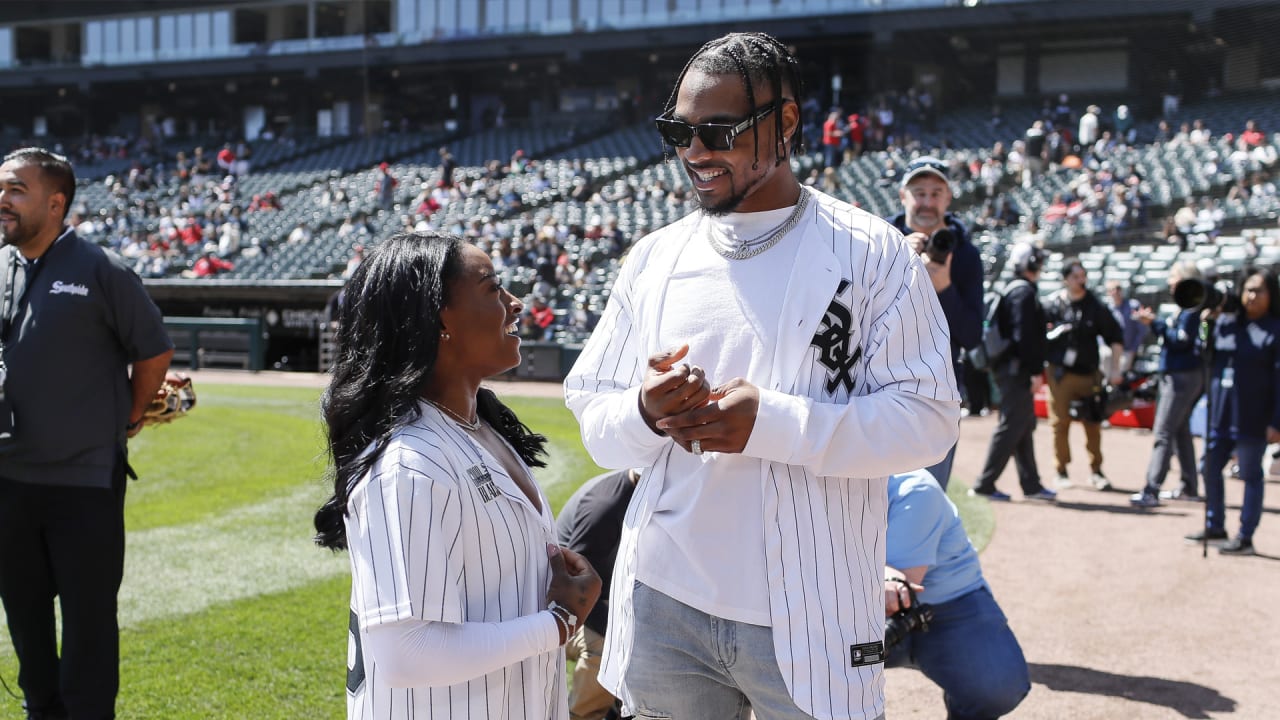 Jonathan Owens, Simone Biles excited to ‘start a new beginning’ in Chicago