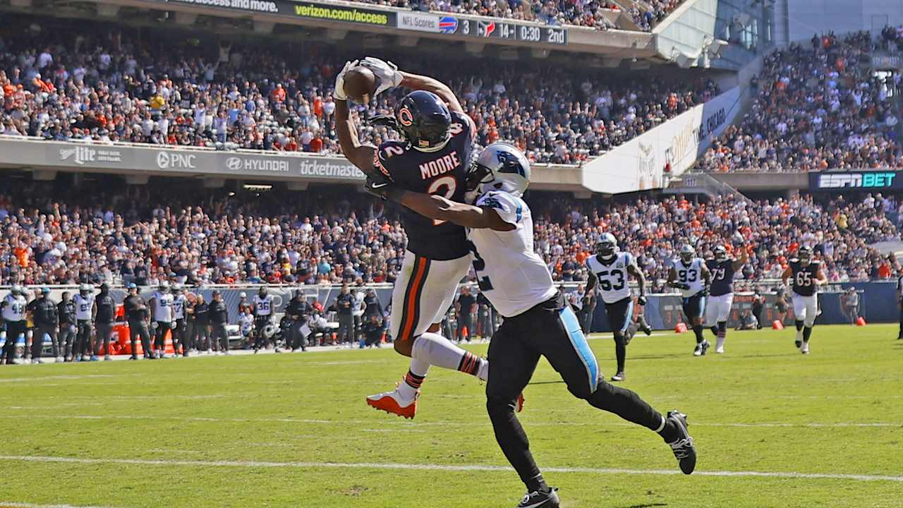 CAN'T-MISS HIGHLIGHT: Caleb Williams floats beautiful pass to DJ Moore ...