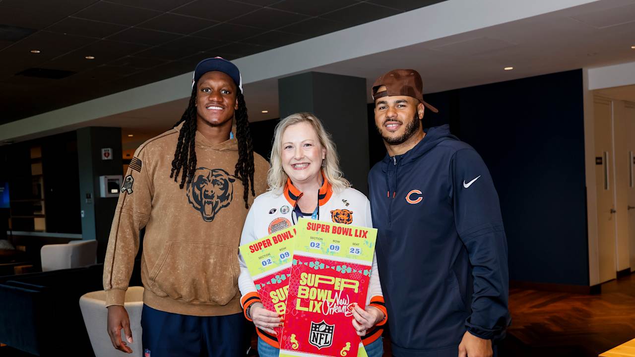 Tremaine Edmunds, T.J Edwards surprise 2024 Bears Fan of the Year