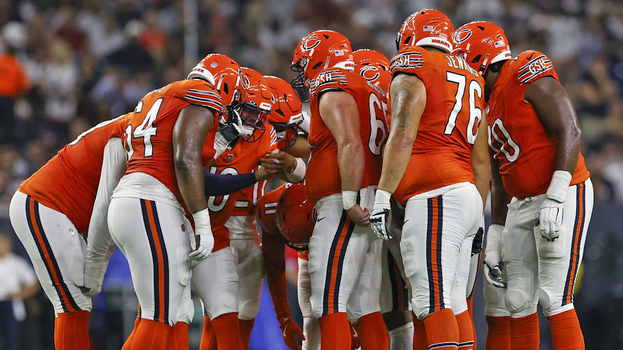 Bears offense improves, still a work in progress