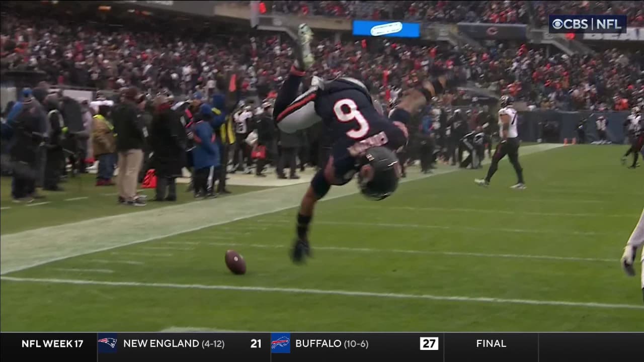 HIGHLIGHT: Kyler Gordon caps fourth quarter INT with Spider-Man flip