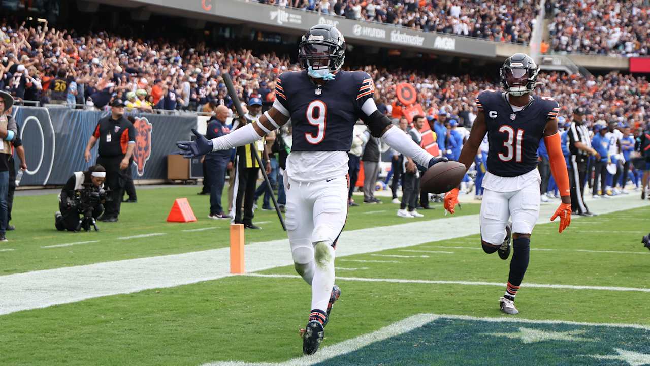 HIGHLIGHT: Jaquan Brisker's INT seals victory