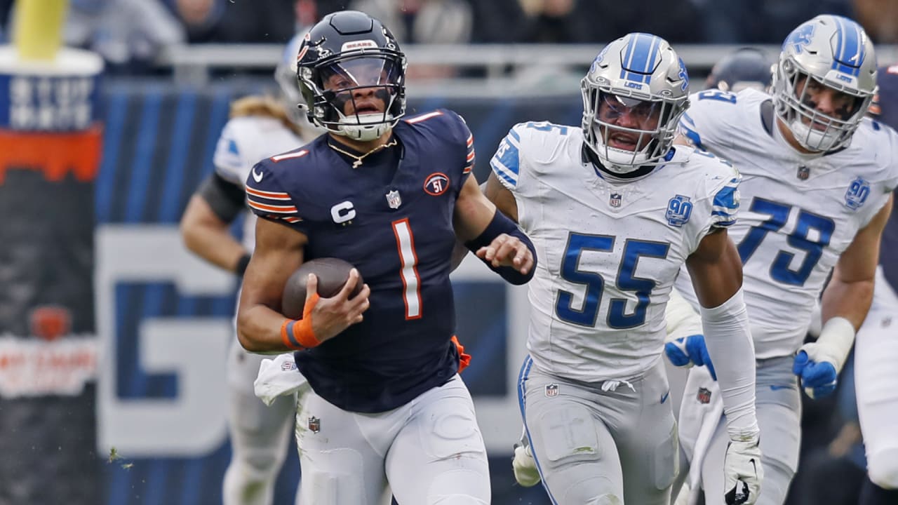 HIGHLIGHTS: Justin Fields' best plays from 2-TD game | 2023 Week 14