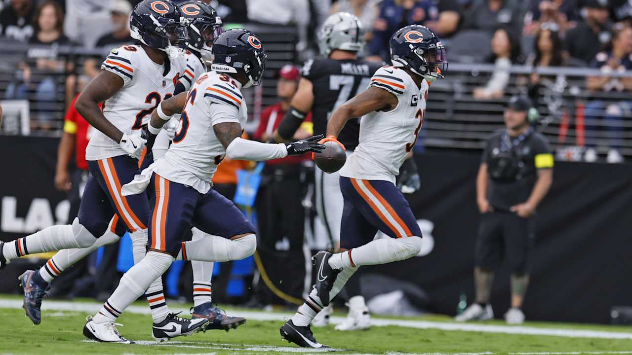 HIGHLIGHT: Kevin Byard III intercepts Geno Smith pass