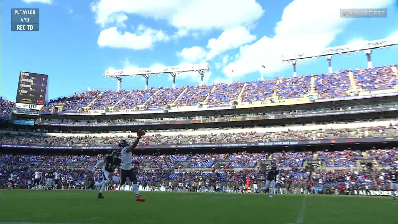 CAN'T-MISS HIGHLIGHT: DJ Moore makes one-handed grab look easy along ...