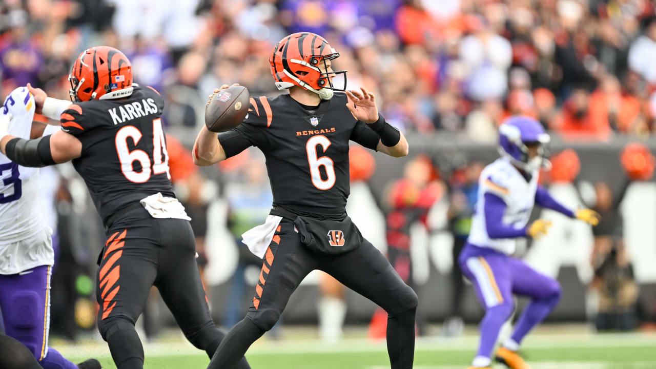 Jake Browning's best throws from 324-yard game Week 15