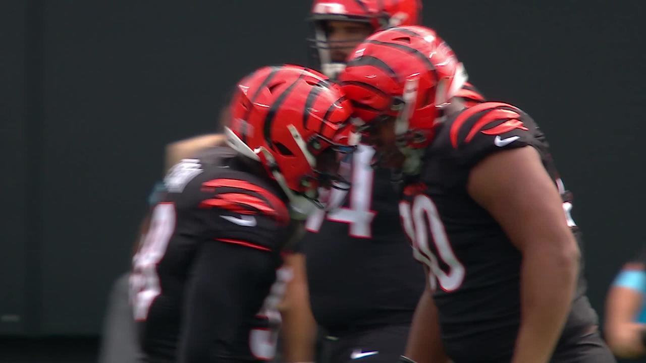 Kris Jenkins Jr. leads Bengals' goal-line stand vs. Panthers on opening drive | 2024 HIGHLIGHTS