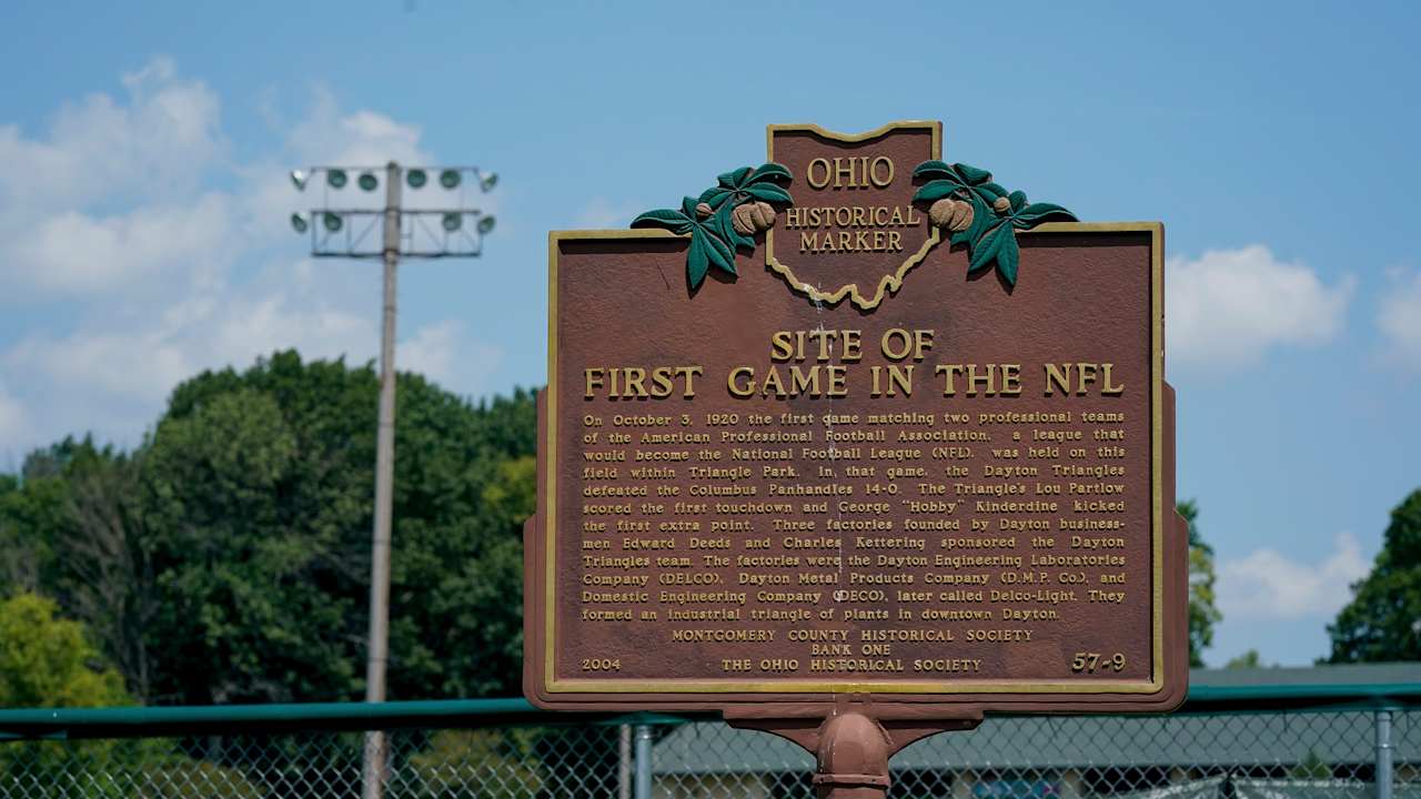 Bengals Great Jim Breech Helps Celebrate Local NFL Pioneer George ...