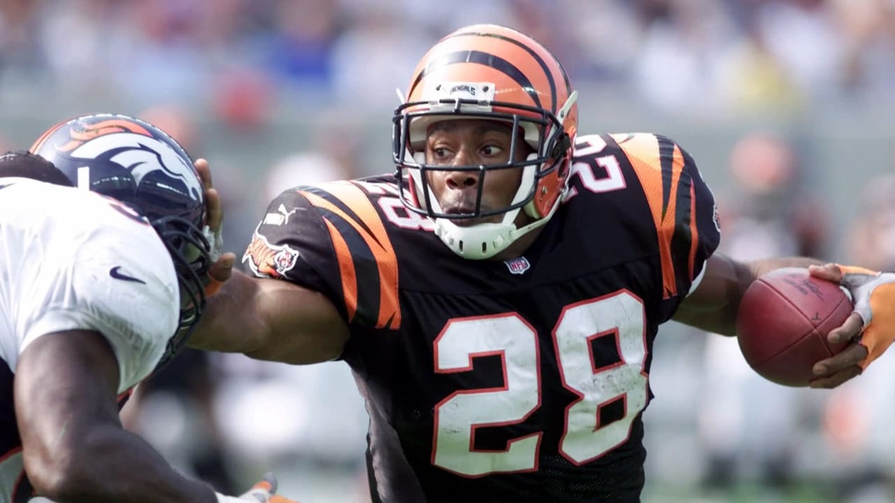 Emotional Corey Dillon Gets The Call From Bengals Ring Of Honor