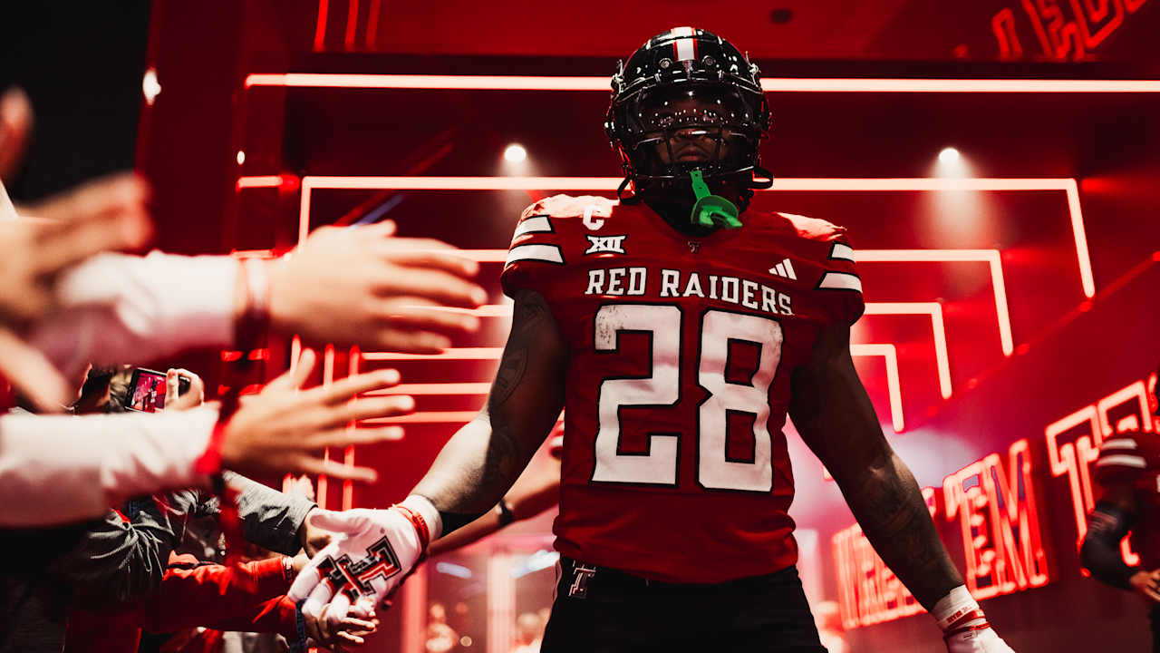 Bengals Sixth Round Pick Tahj Brooks | PLAYER PHOTOS