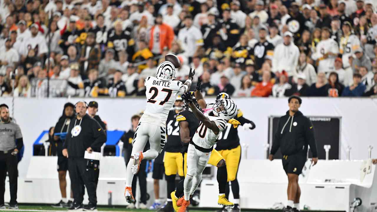 Jordan Battle intercepts the Aaron Rodgers pass | 2025 HIGHLIGHTS