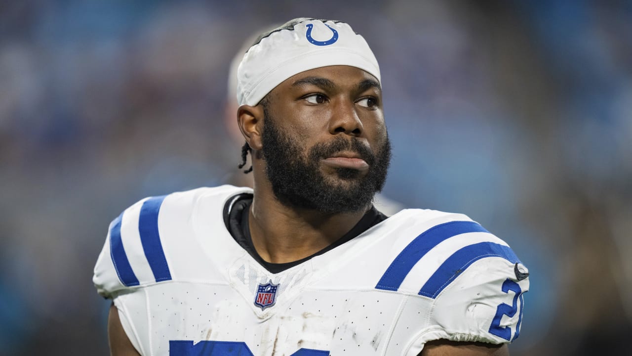 Get to Know Free Agent Signing - HB Zack Moss