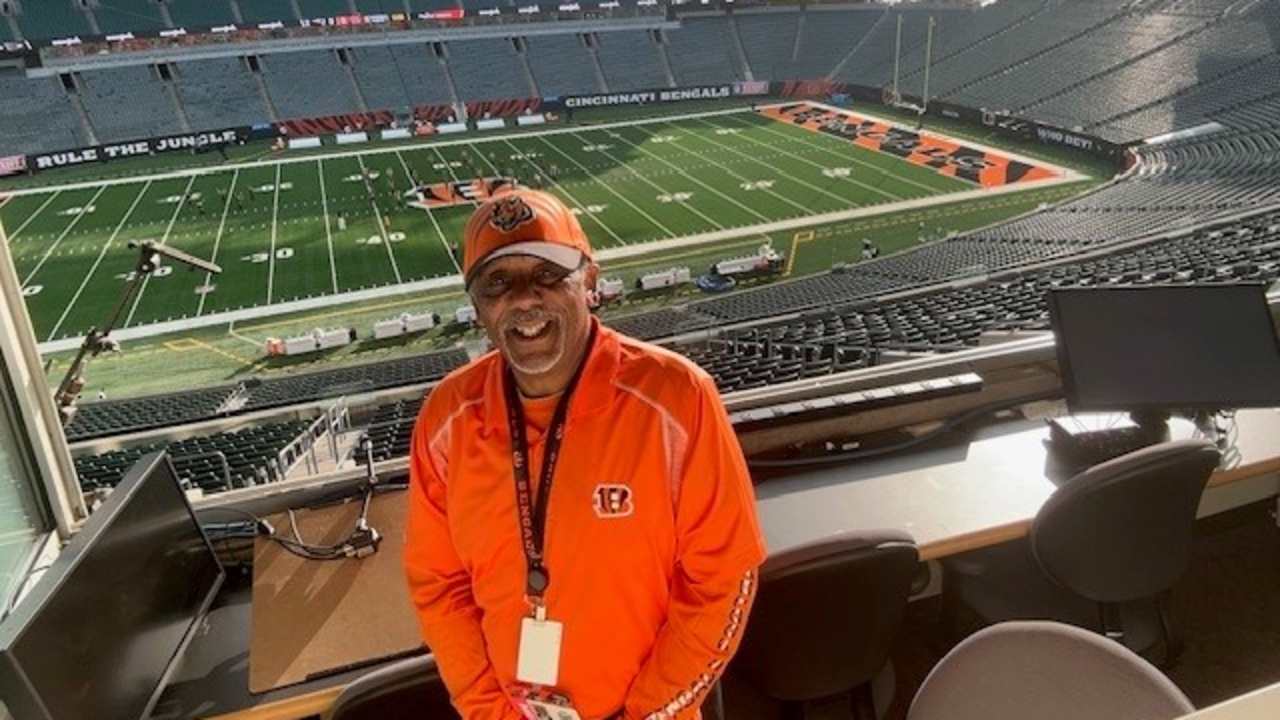 Wayne Box Miller: Bengals Radio Booth's Renaissance Man Now A Hall-Of-Famer