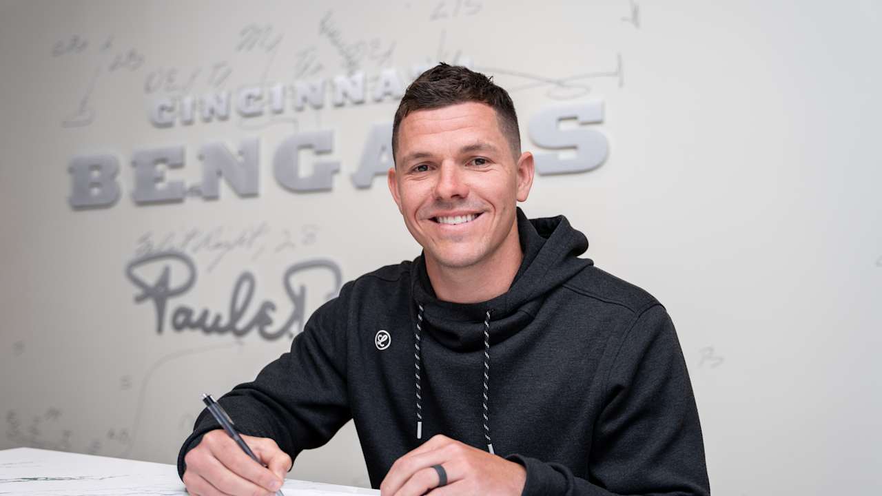 Bengals Sign QB Logan Woodside