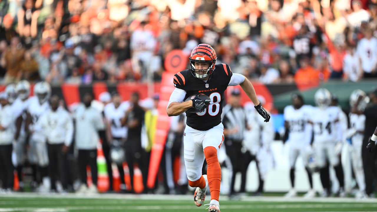 Every catch from Mike Gesicki's 2-TD game in Week 9 vs. Raiders | HIGHLIGHTS