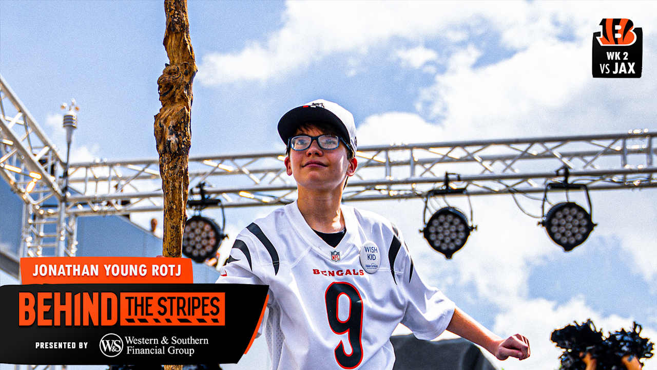 Jonathan Young Ruler of the Jungle Feature | BEHIND THE STRIPES