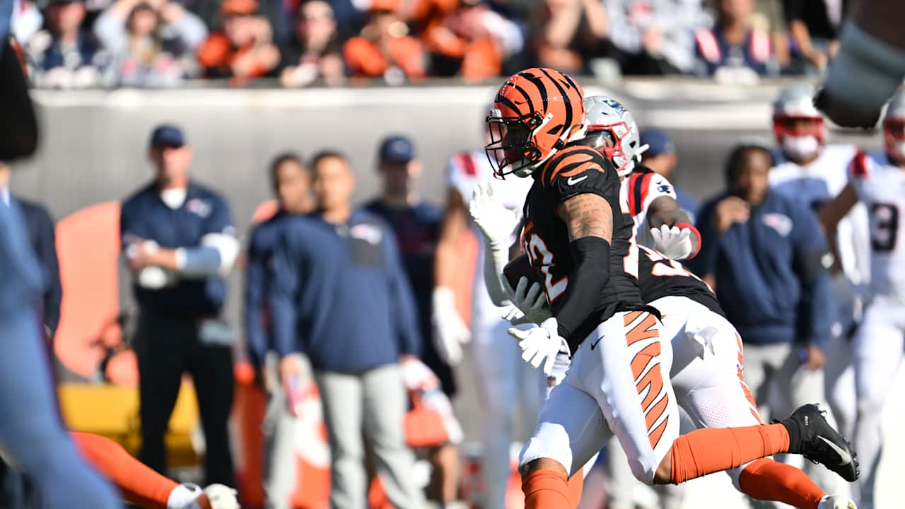 Can't-Miss Play: Pick-six alert! Geno Stone takes Maye's pass back to ...