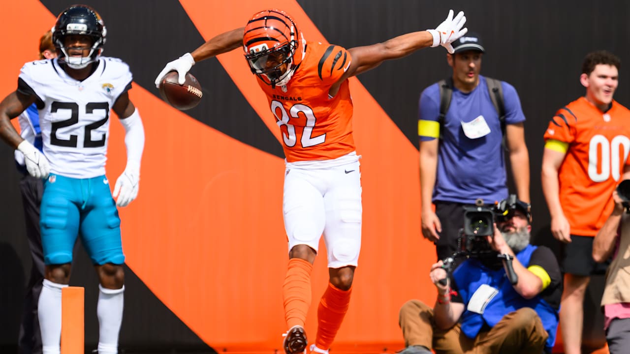 Bengals Longshot Mitchell Tinsley Wrapping Both Hands Around His NFL Run