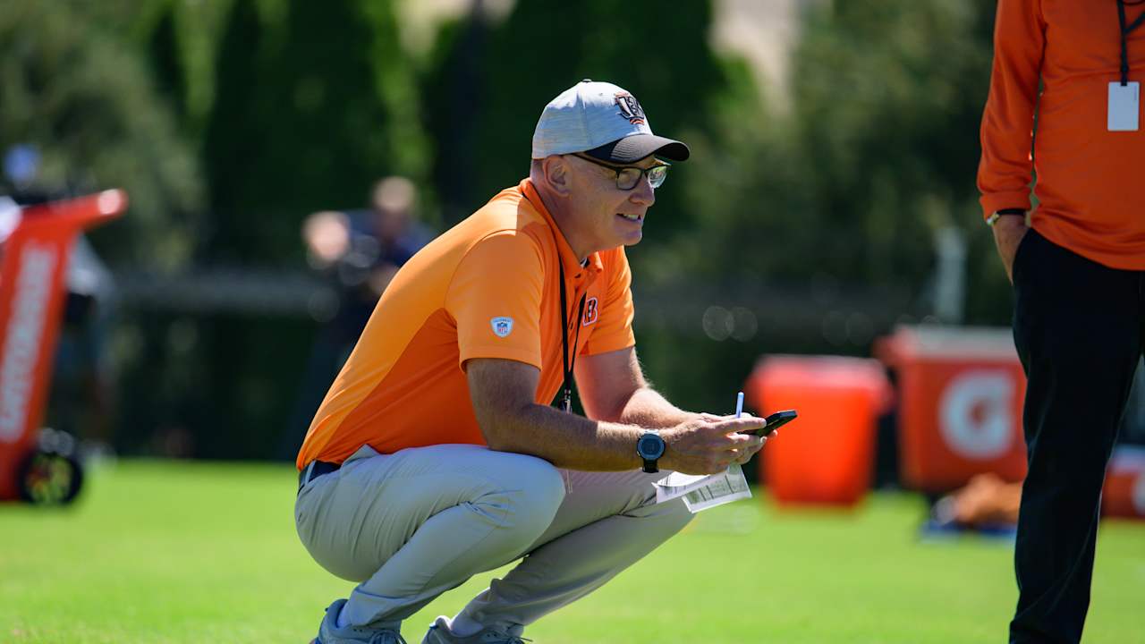 Dan Hoard Receives Marty Glickman Award