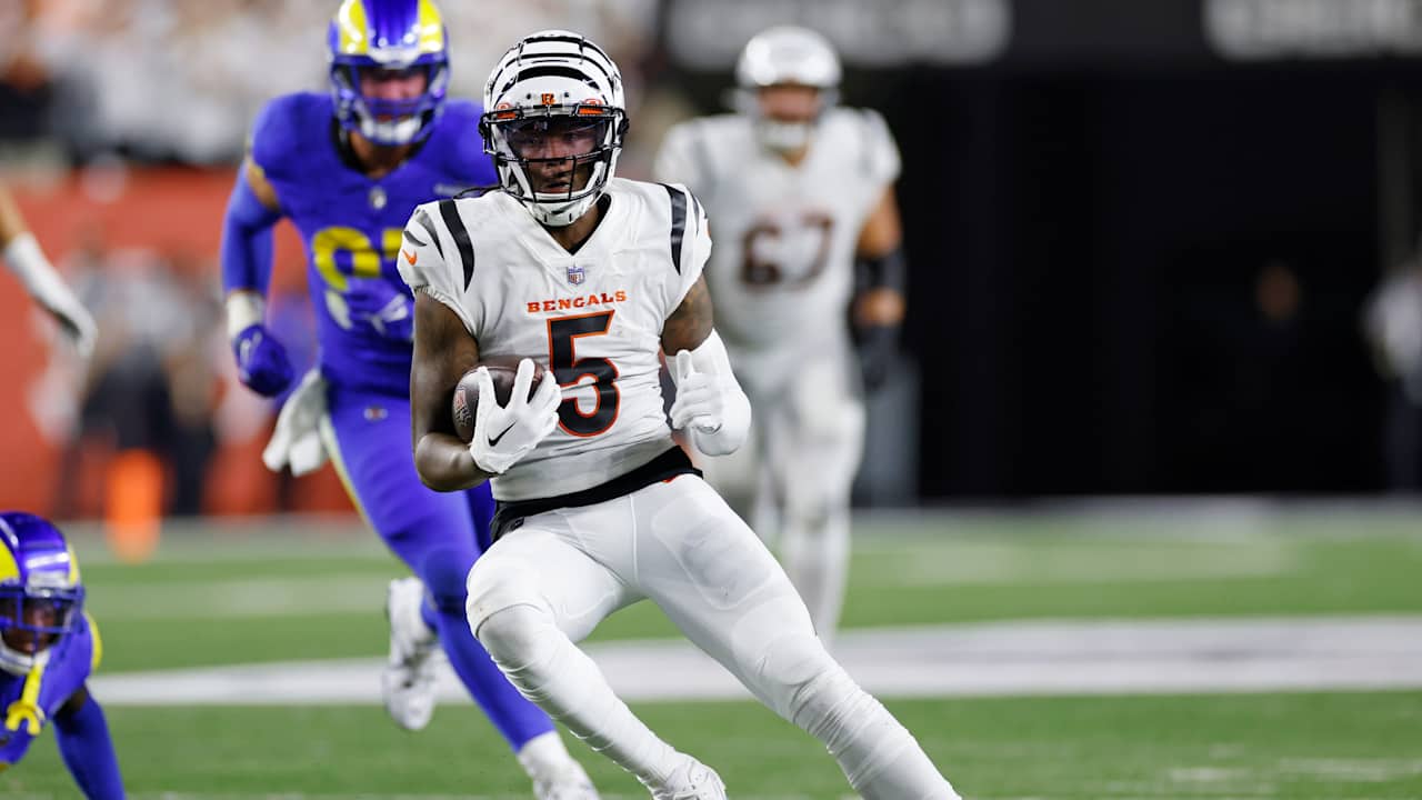 Bengals 2025 Week 7 Uniform Combination: White Bengal | UNIFORM PHOTOS