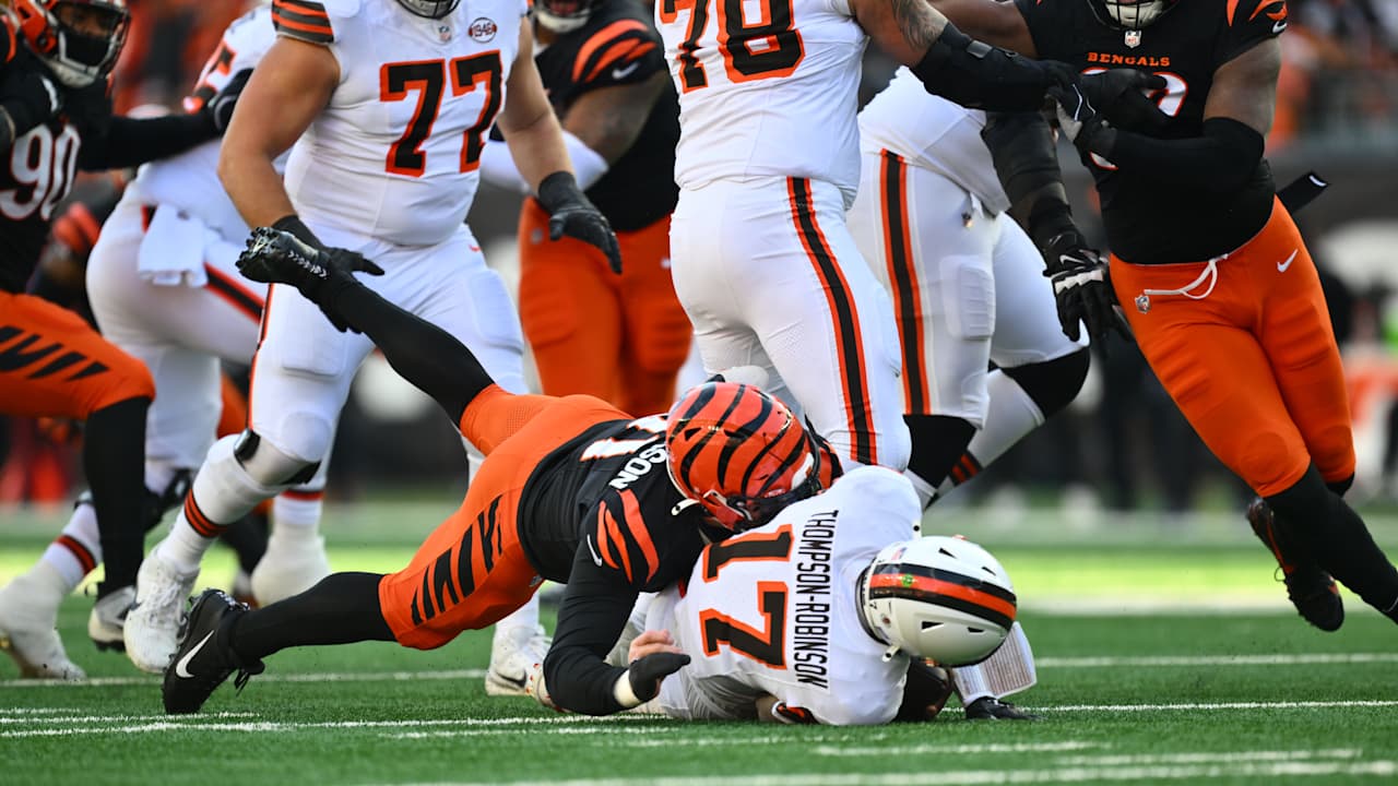 Trey Hendrickson simply beats OT to record league-leading sack | 2024 ...