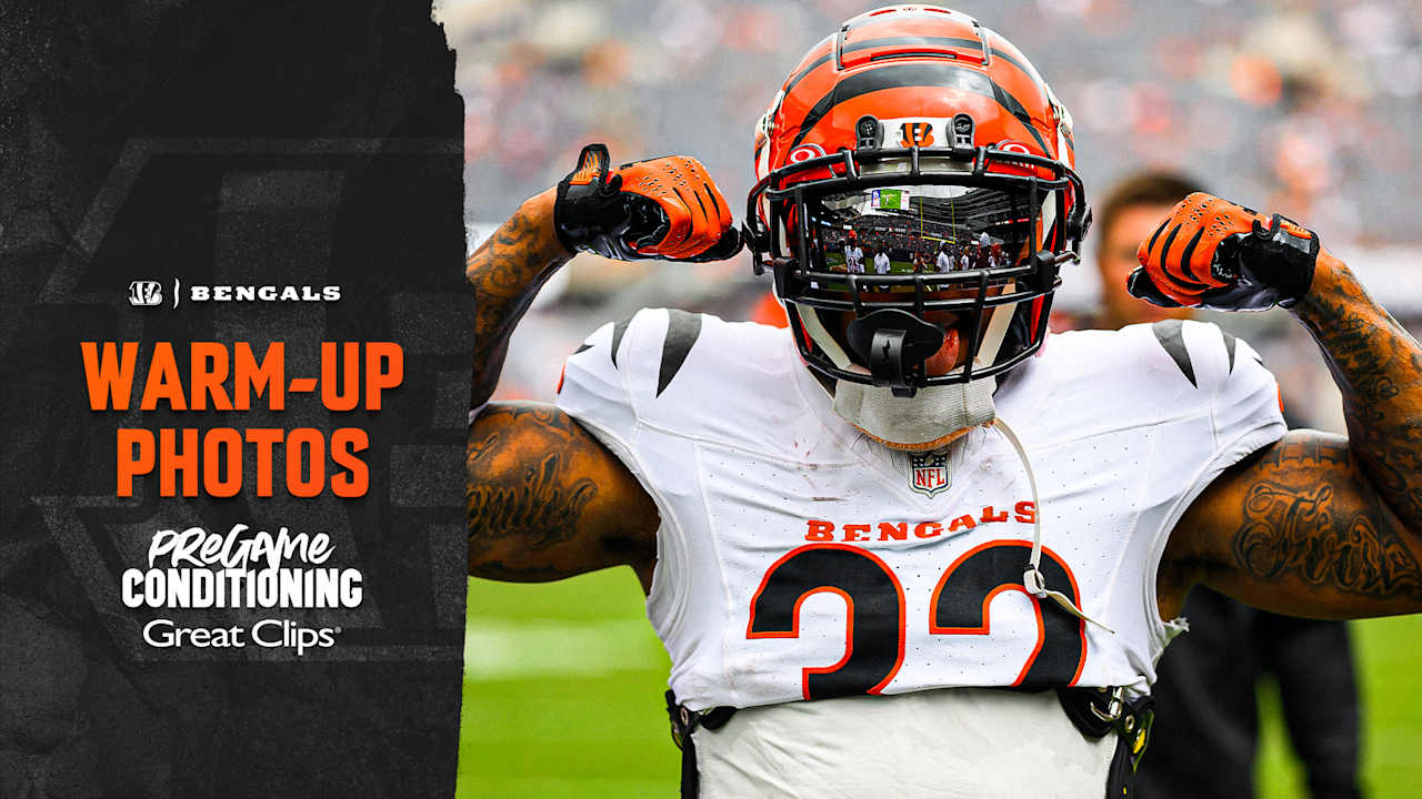 Bengals Warm Up for Preseason Game Against Bears | WARM-UP PHOTOS