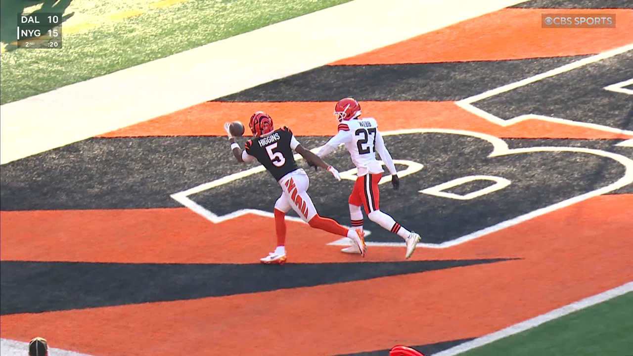 Can't-Miss Play: One-handed TD catch! Tee Higgins delivers another ...