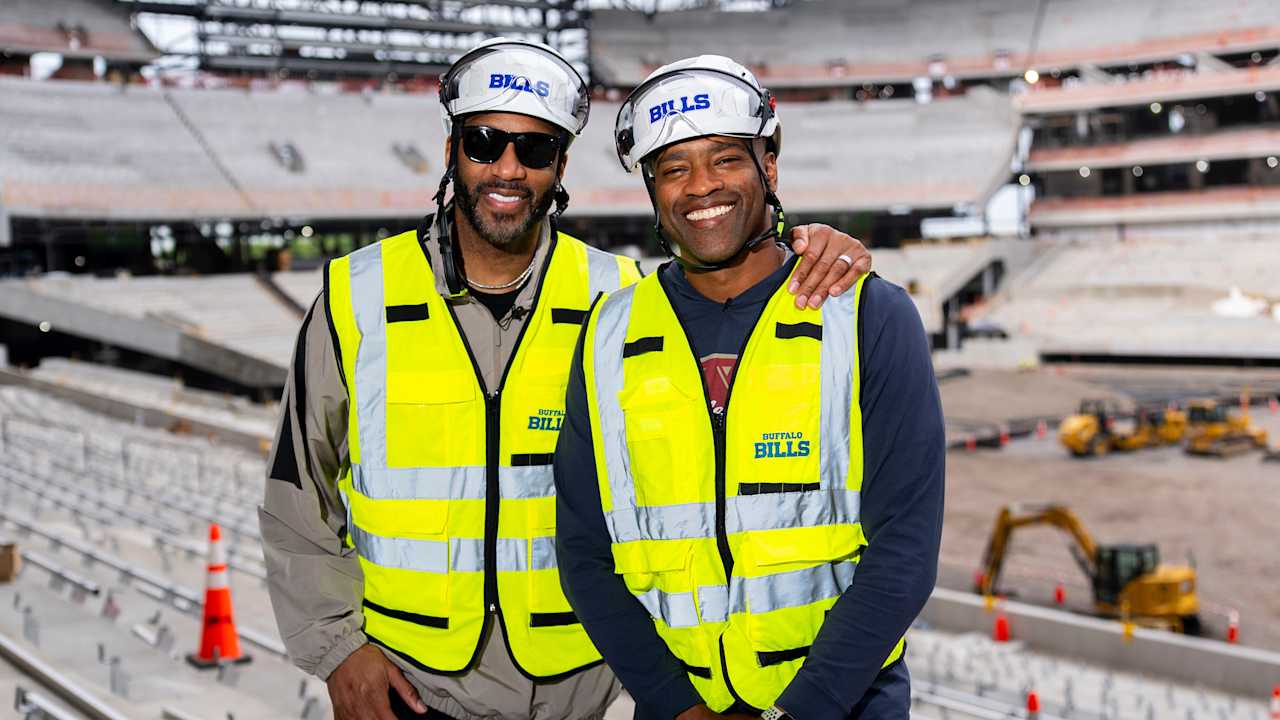Features | Vince Carter & Tracy McGrady take a Tour of New Highmark Stadium
