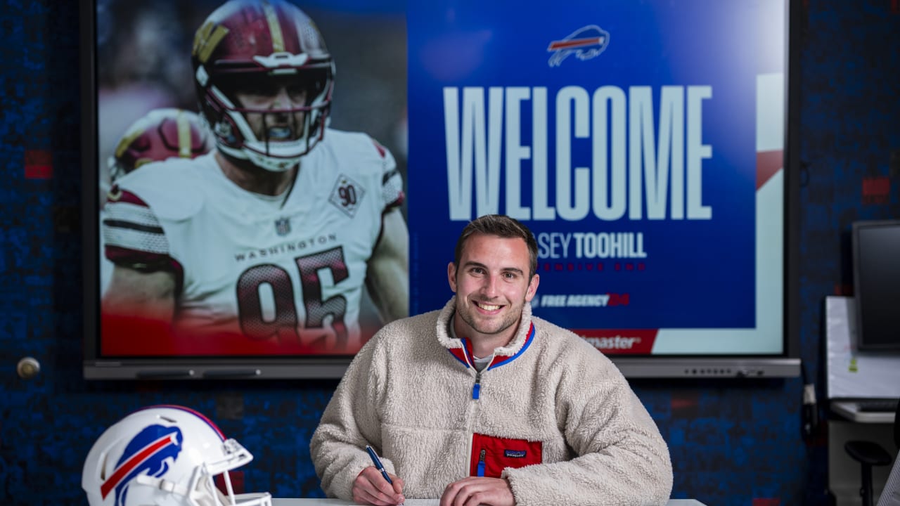 Bills sign DE Casey Toohill to one-year contract