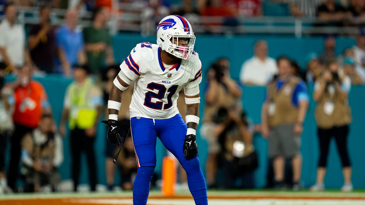 Bills release S Mike Edwards