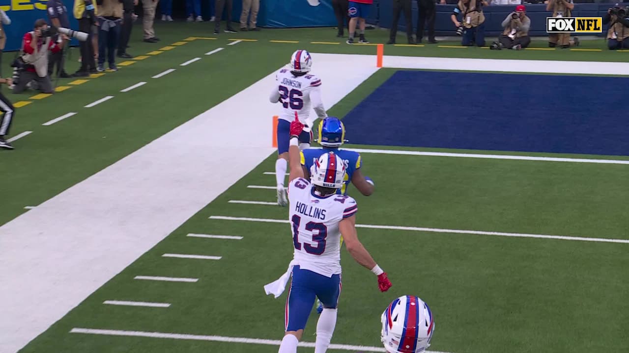 Screen play! Ty Johnson takes the Josh Allen screen pass 41 yards to ...