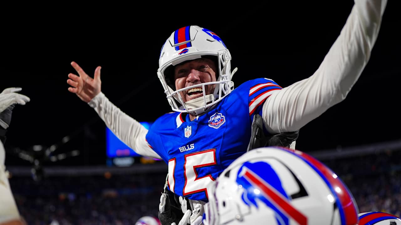 Best Game Photos from the 2025 Buffalo Bills Season