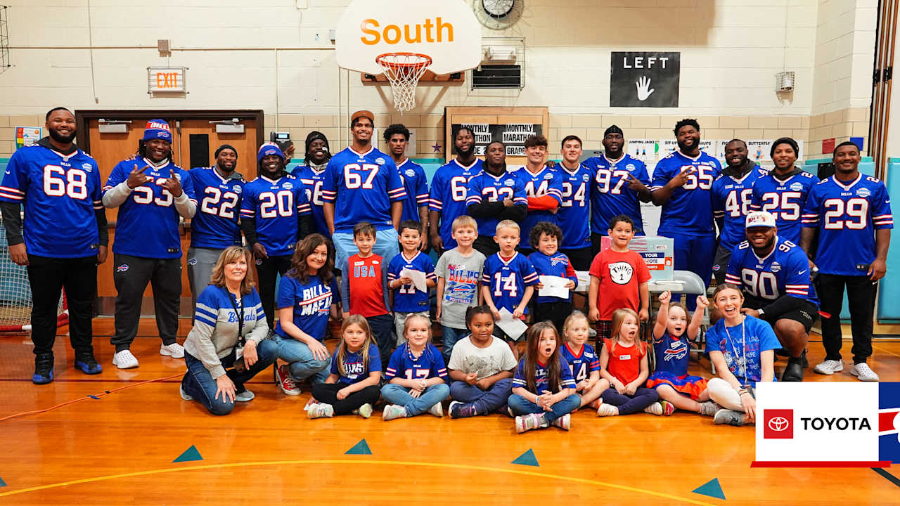 In the Community | Toyota Rookie Club Casts School-Themed Ballots for Fun