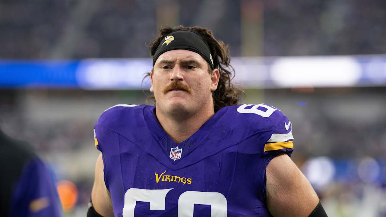 Bills sign OL Dan Feeney and release OL Rush Reimer