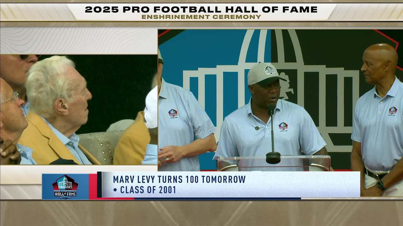 Thurman Thomas leads a birthday tribute for Marv Levy