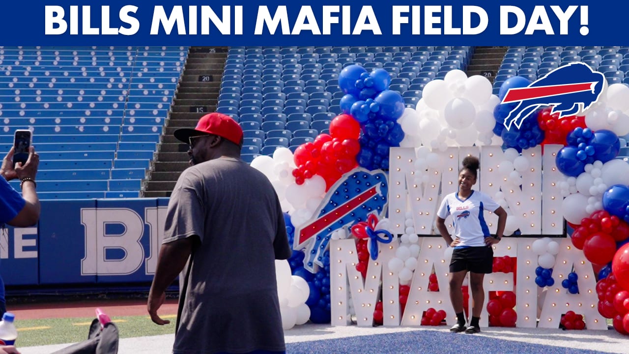 Highmark Stadium Hosts Bills Mini Mafia Field Day!