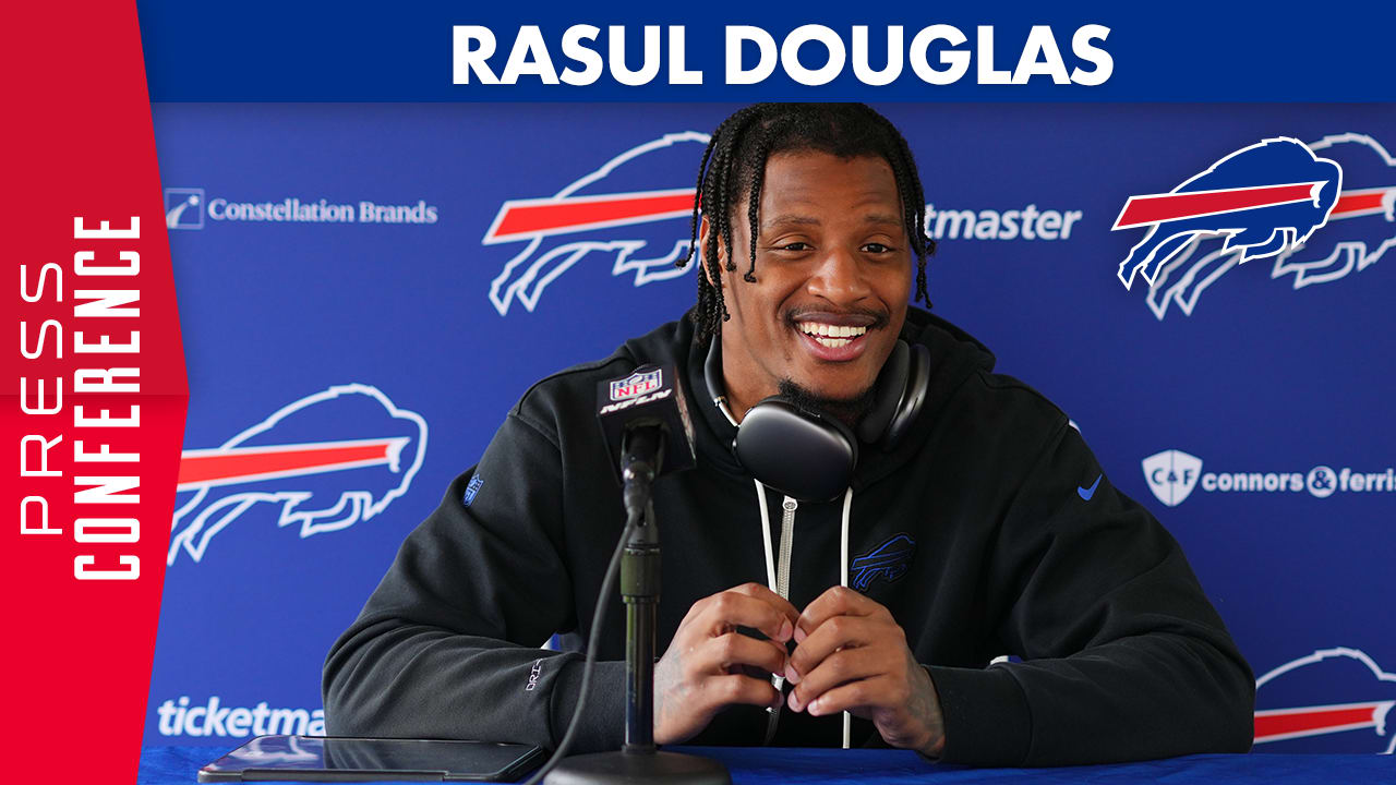 Rasul Douglas: "We're All Pushing Each Other"
