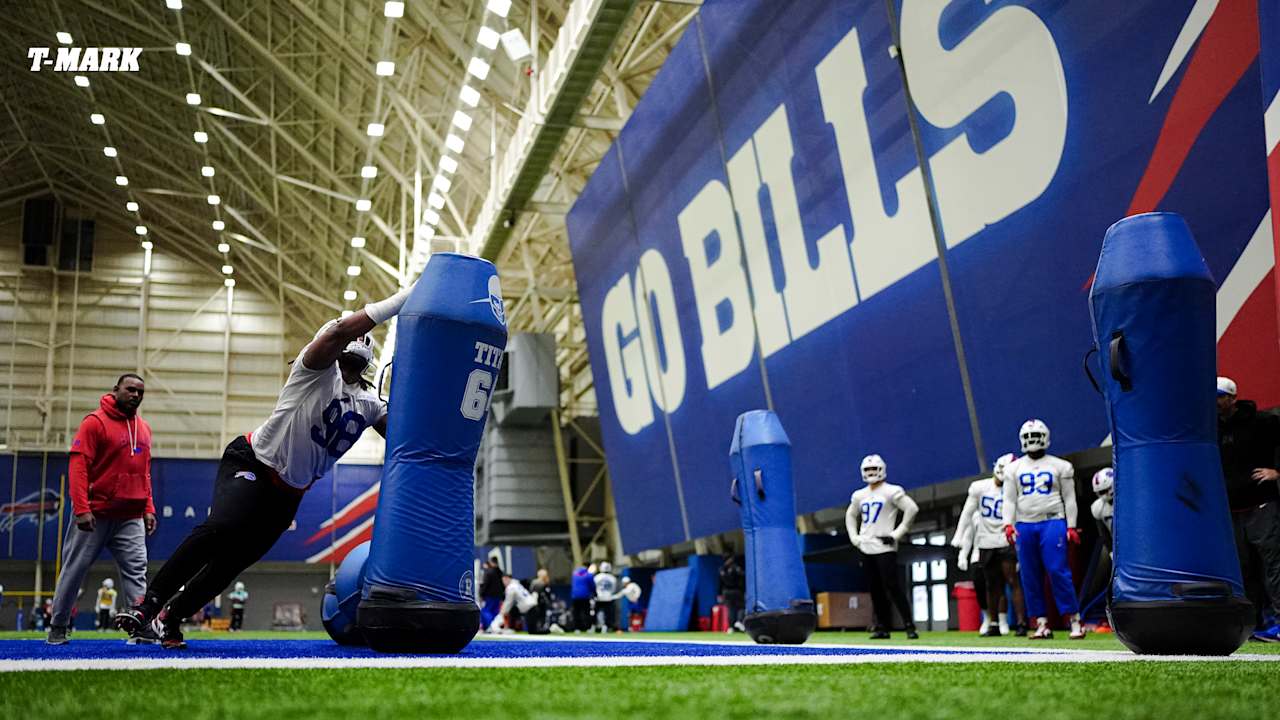 In the Lab | Buffalo Bills Week 17 Friday Practice Photos