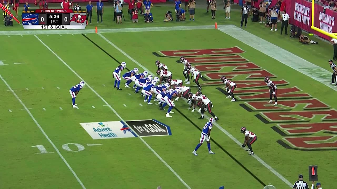 Frank Gore Jr. punches through a crease to score TD vs. Bucs