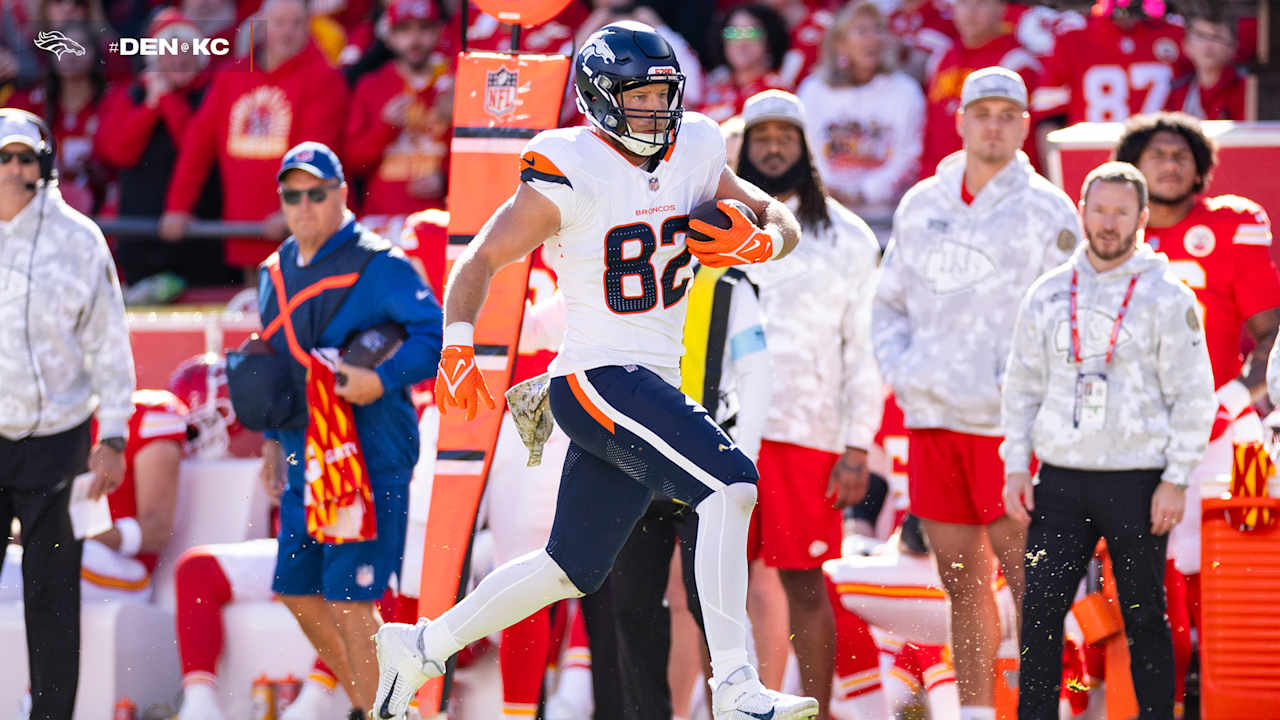 TE Adam Trautman picks up 34 yards on catch-and-run | Broncos at Chiefs