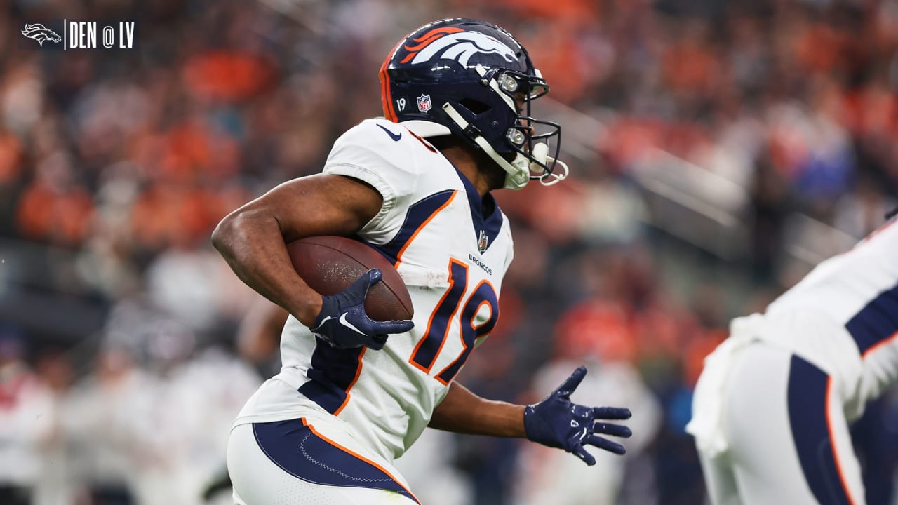 WR Marvin Mims Jr. turns upfield for a 16-yard reception | Broncos at ...