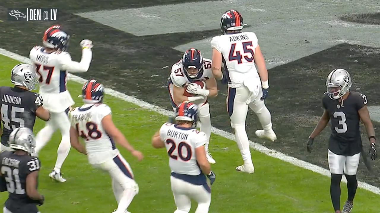 P Riley Dixon pins Raiders deep with 64-yard punt | Broncos at Raiders