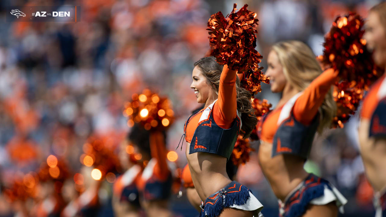 Denver Broncos Cheerleaders game gallery: Preseason Week 3 vs. the ...