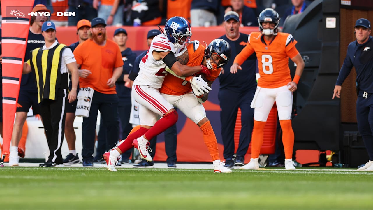 TE Evan Engram breaks a tackle for 18-yard gain | Broncos vs. Giants