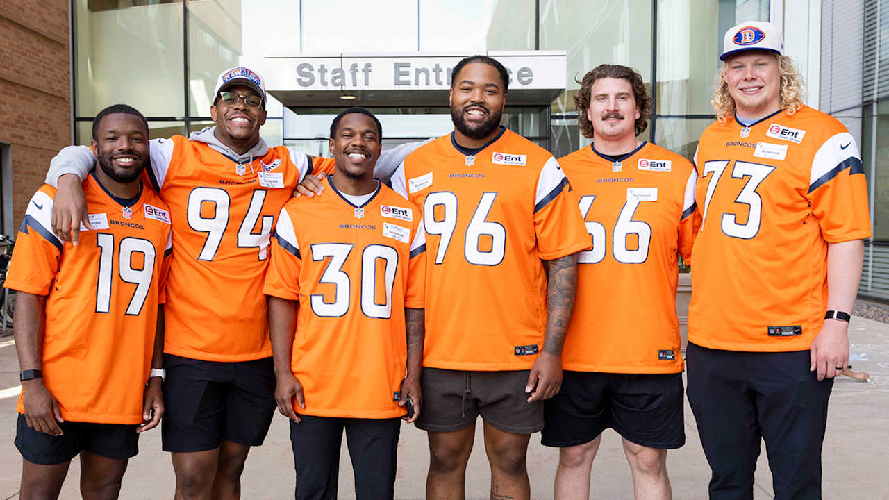 Photos: Broncos players visit Children's Hospital Colorado to show support
